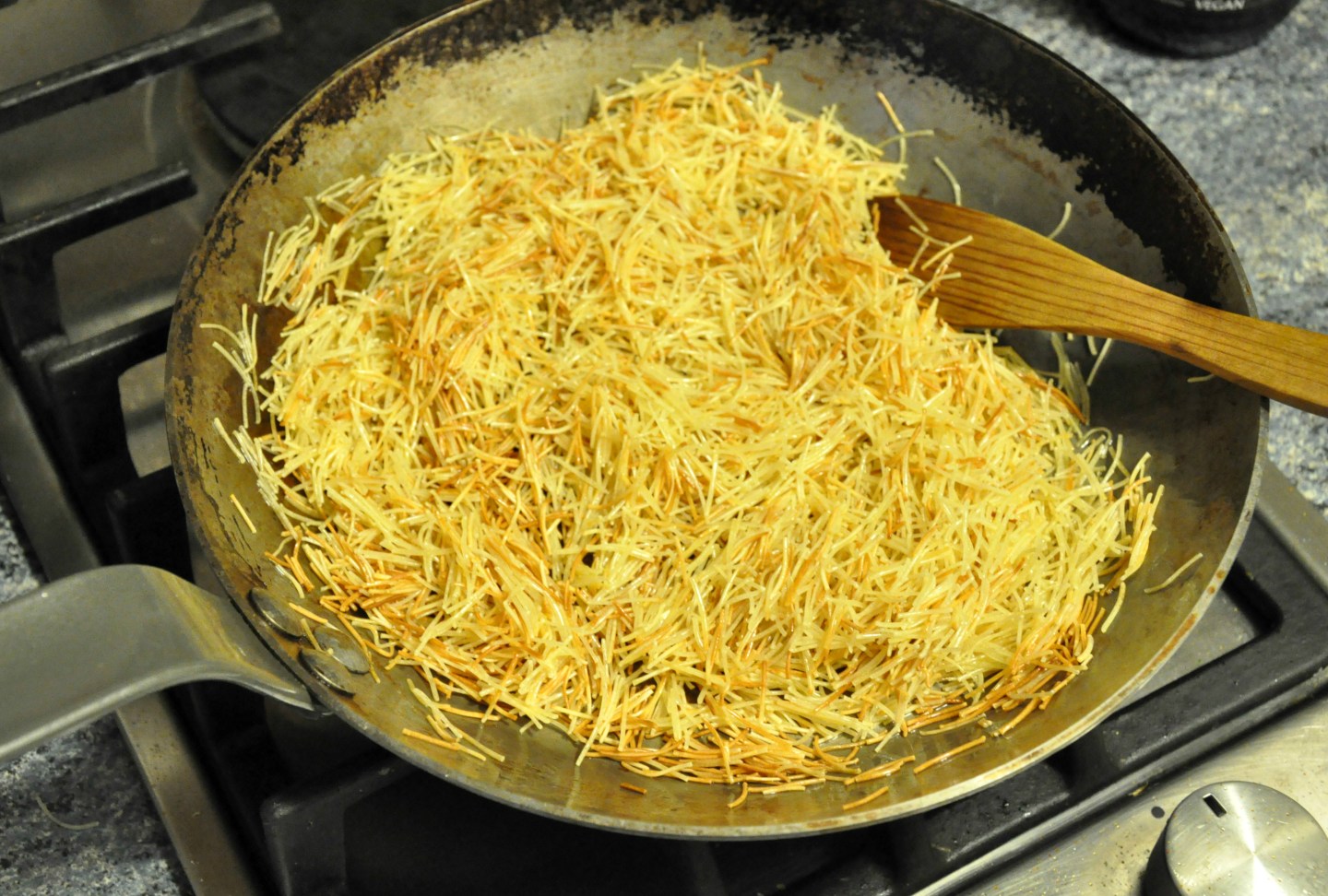 Catalan pasta paella